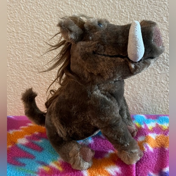 Disney | Toys | Disney The Lion King Movie Talking Pumbaa Plush Stuffed ...